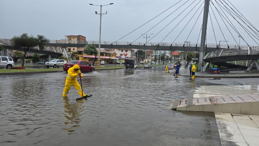 Tormenta eléctrica e inundaciones paralizan Cuenca tras intensa lluvia ...