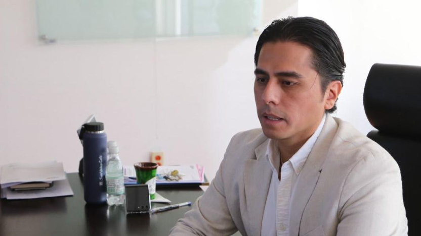 Viceministro Fabián Calero renuncia tras investigaciones por contratos ...